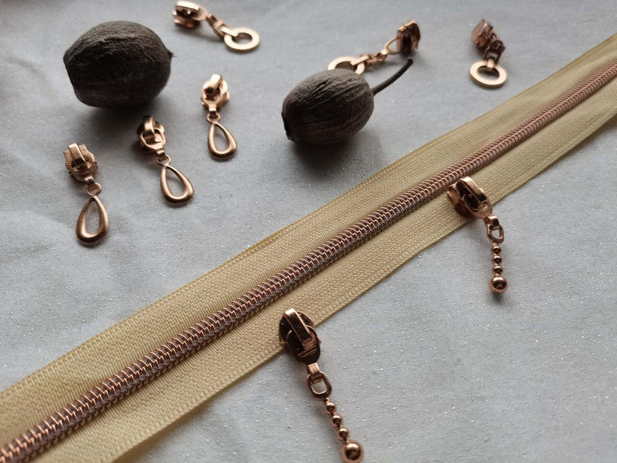 Rose gold teeth zipper tapes by the metre - size 5 G6 – Sun Kiss Melbourne