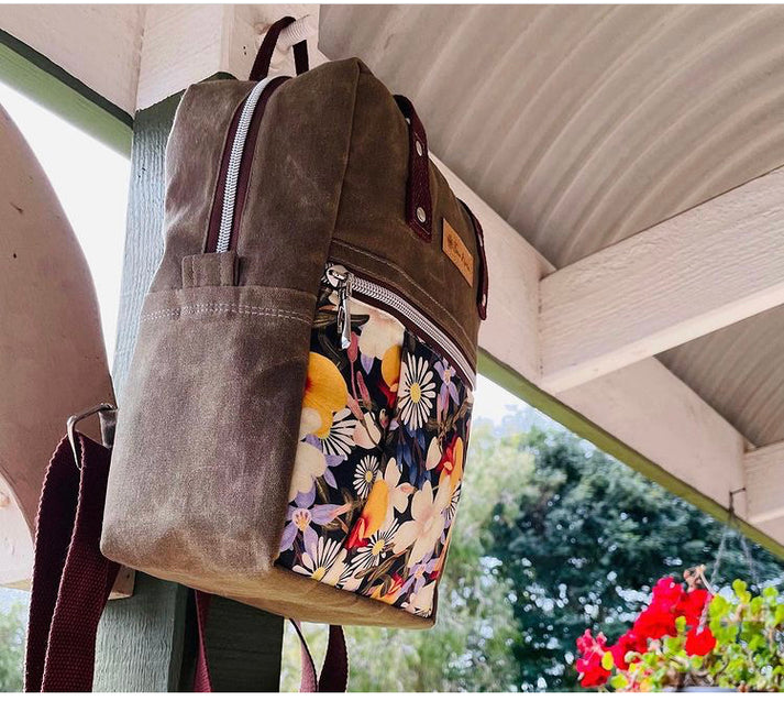 Soft waxed canvas with standard finish, oilcloth, oilskin, waterproof ...